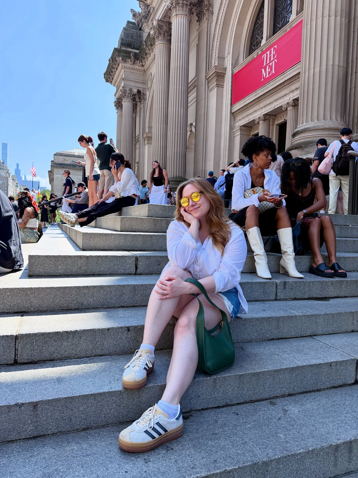 Ashley Justice Age Revealed – Career, Family & Life Updates