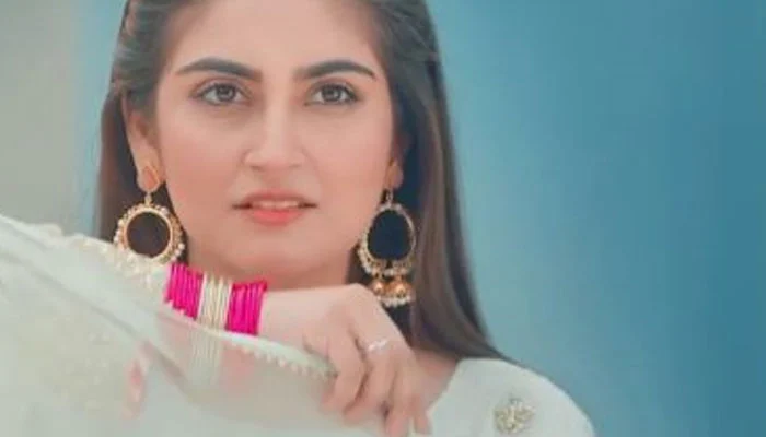 Hiba Bukhari Height in Feet, Age, Net Worth & Husband 2026